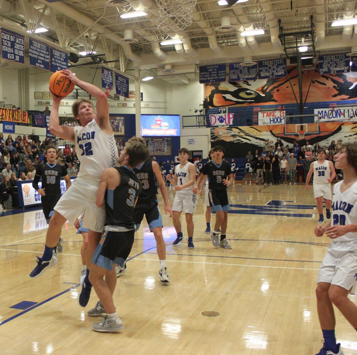 Tigers get one win – Macon County Chronicle