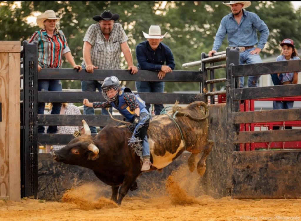 9-Year-Old Qualifies for Bull Riding World Finals – Macon County Chronicle